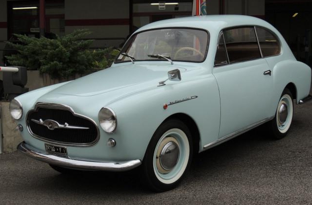 Not big, not cheap: 1955 Moretti 750 Alger-Le Cap – Classic Virus