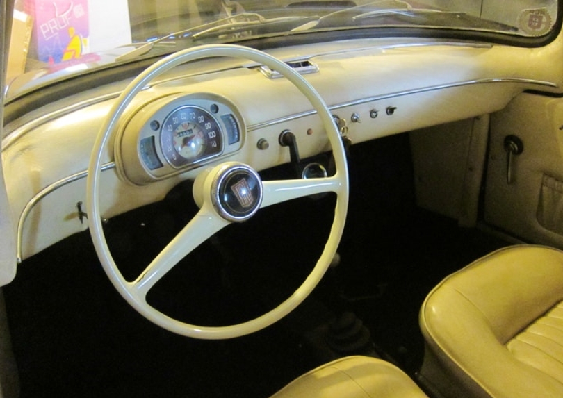 Cute green: 1956 Fiat 600 Coupé by Viotti – Classic Virus