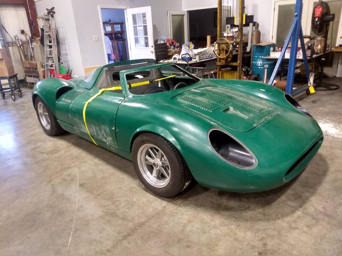 The cat in the hat: 1965 Jaguar XJ13 Replica by RCR – Classic Virus