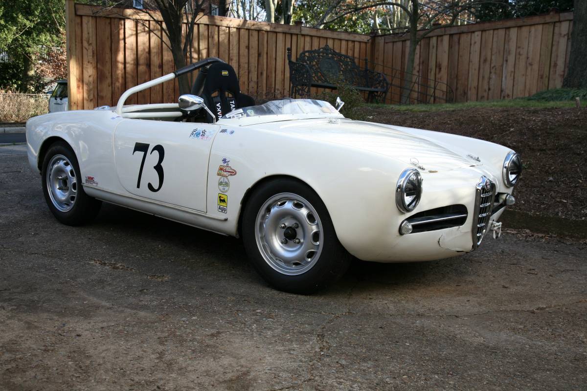 White racer: 1959 Alfa Romeo Giulietta Spider Veloce – Classic Virus