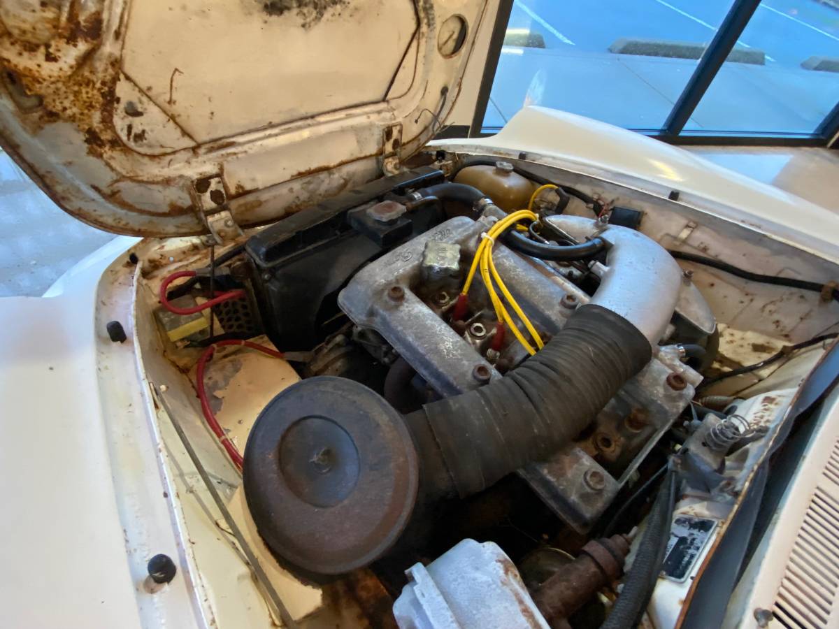 White project: 1969 Alfa Romeo 1750 Spider – Classic Virus