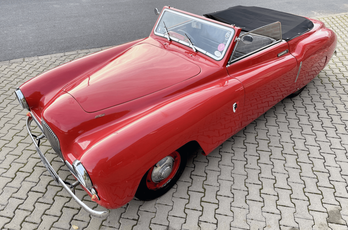 Undercover Riley: 1949 Healey Sportsmobile – Classic Virus