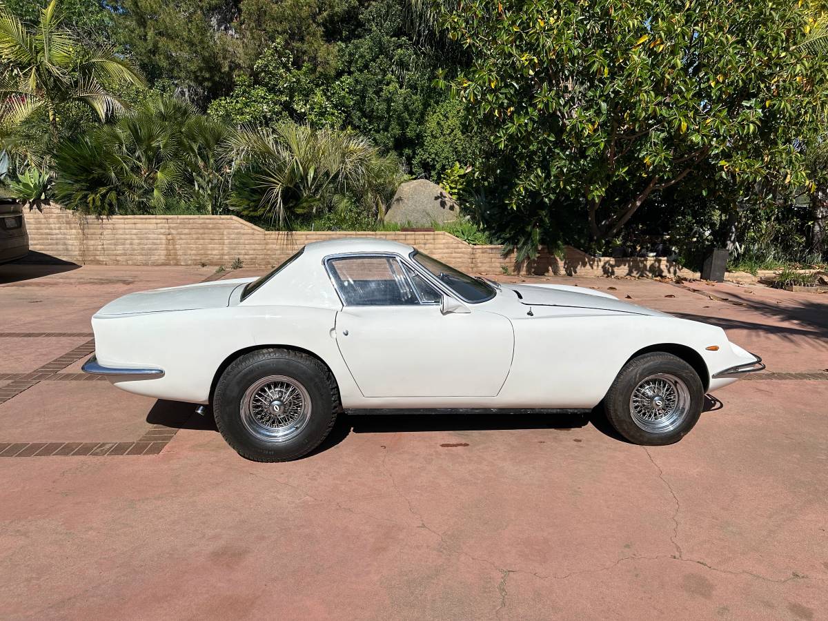 Desert coupé: 1967 Intermeccanica Omega – Classic Virus