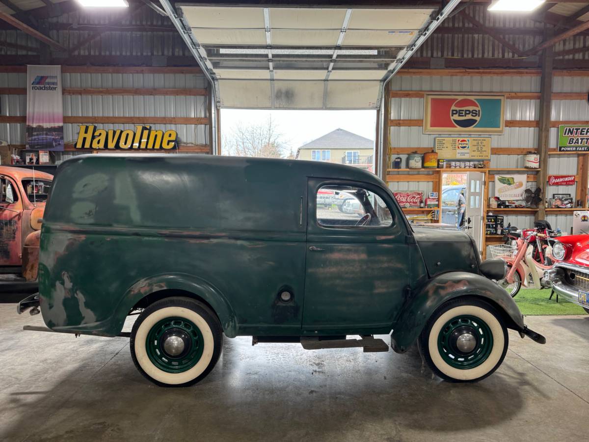 Brit delivery: 1939 Thames E38W Panel Van – Classic Virus